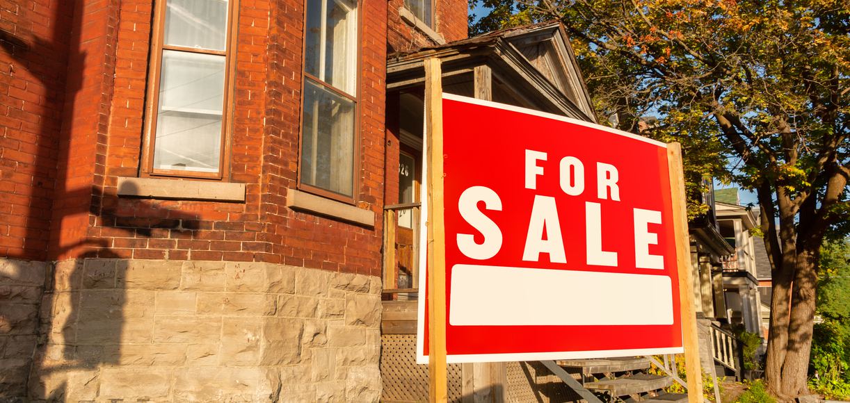 Real Estate Tips for Selling Your Home in the Fall