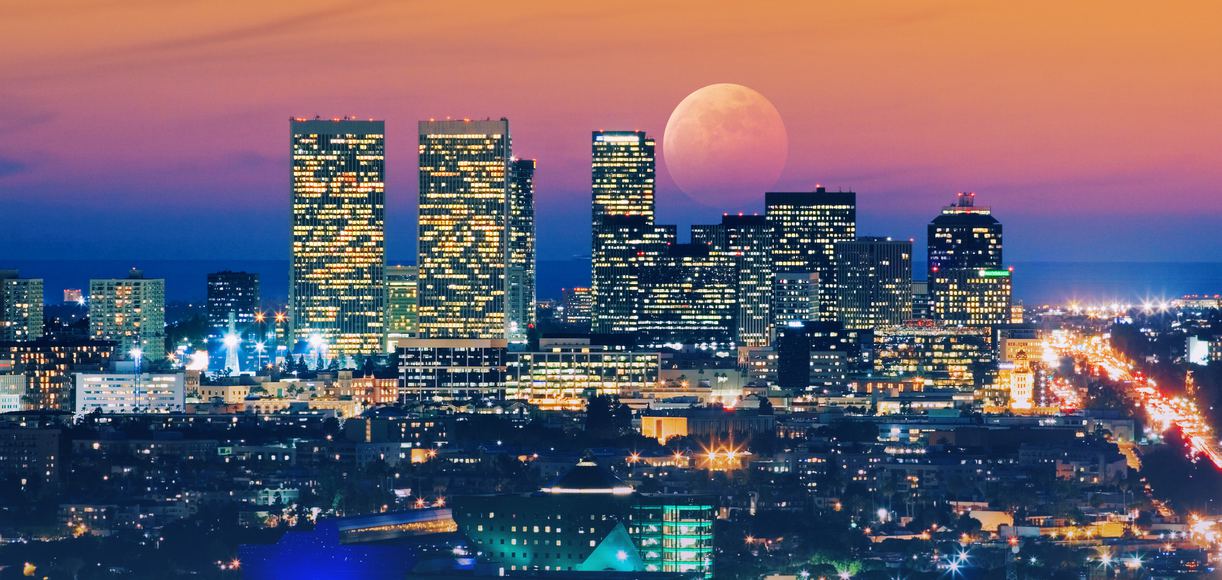 Best Places to View a Full Moon in Los Angeles