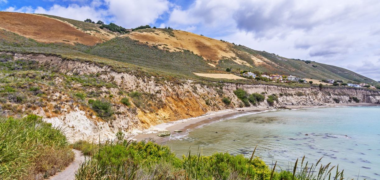 Everything to Know About Pirate's Cove Beach